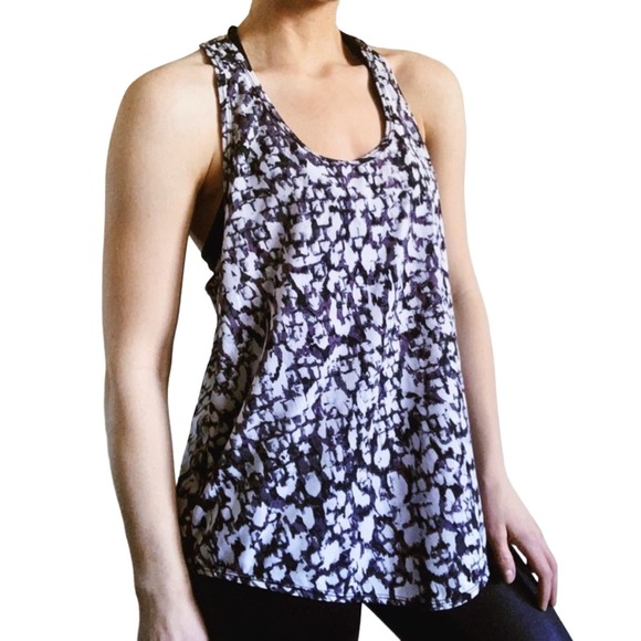 Zella | Tops | Zella Black And White Printed Athletic Tank Top | Poshmark